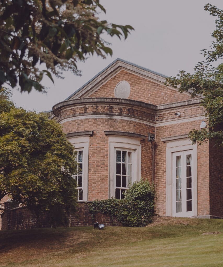 De Courceys Manor - South Wales' Most Loved Wedding Venue